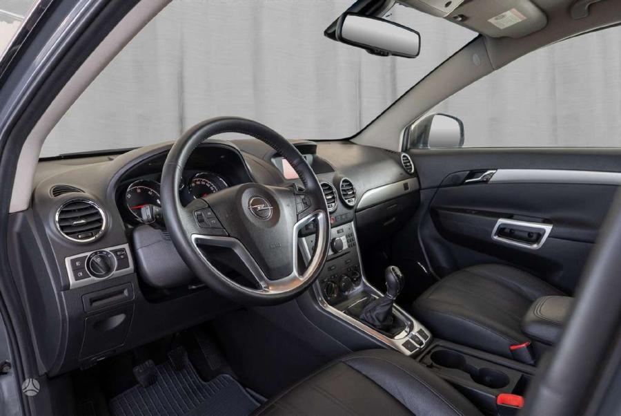Pelēks Opel Antara 2011 Marijampole, ar dzinēja tilpumu 2.23 L un nobraukumu 183 tūkst. km par 4750 €, foto 24 vietnē AUTOMOTO.COM.LV
