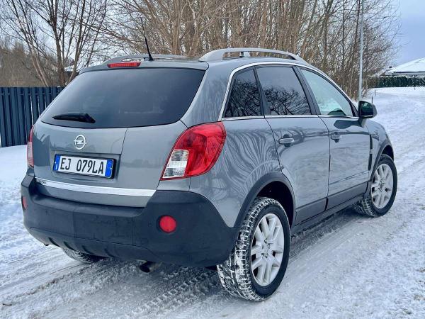 Pelēks Opel Antara 2011 Šilutė, ar dzinēja tilpumu 2.38 L un nobraukumu 174 tūkst. km par 3999 €, foto 4 vietnē AUTOMOTO.COM.LV
