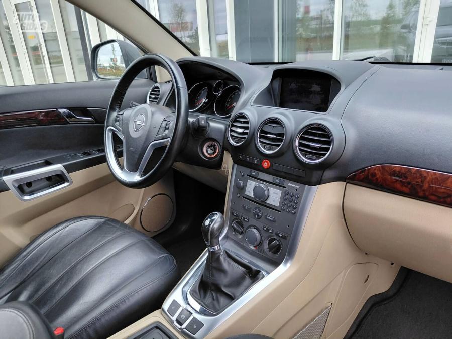 Pelēks Opel Antara 2011 Viļņa, ar dzinēja tilpumu 2.20 L un nobraukumu 218 tūkst. km par 4200 €, foto 14 vietnē AUTOMOTO.COM.LV