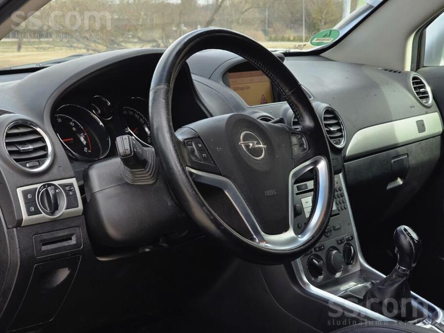 Grey Opel Antara 2011 in Liepaja, with an engine capacity of 2.20 L and mileage of 261 thousand km for 5450 €, photo 16 on AUTOMOTO.COM.LV