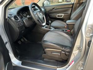 Grey Opel Antara 2011 in Grobiņa, with an engine capacity of 2.20 L and mileage of 179 thousand km for 5500 €, photo 13 on AUTOMOTO.COM.LV