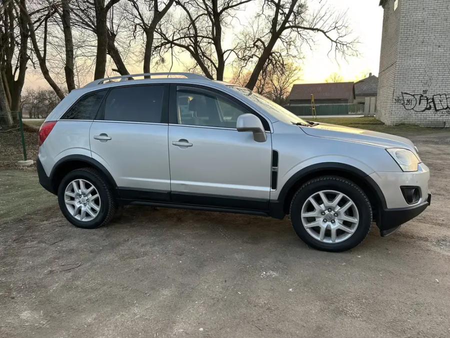 Grey Opel Antara 2011 in Grobiņa, with an engine capacity of 2.20 L and mileage of 179 thousand km for 5500 €, photo 17 on AUTOMOTO.COM.LV