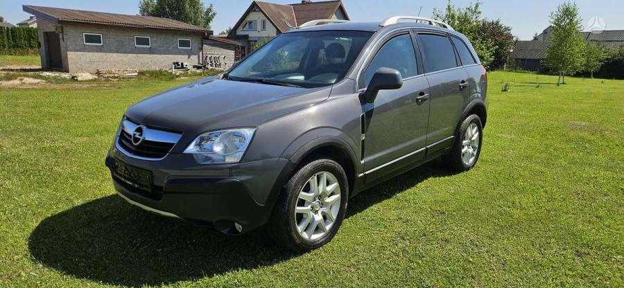 Pelēks Opel Antara 2011 Šauļi, ar dzinēja tilpumu 1.99 L un nobraukumu 311 tūkst. km par 2600 €, foto 1 vietnē AUTOMOTO.COM.LV