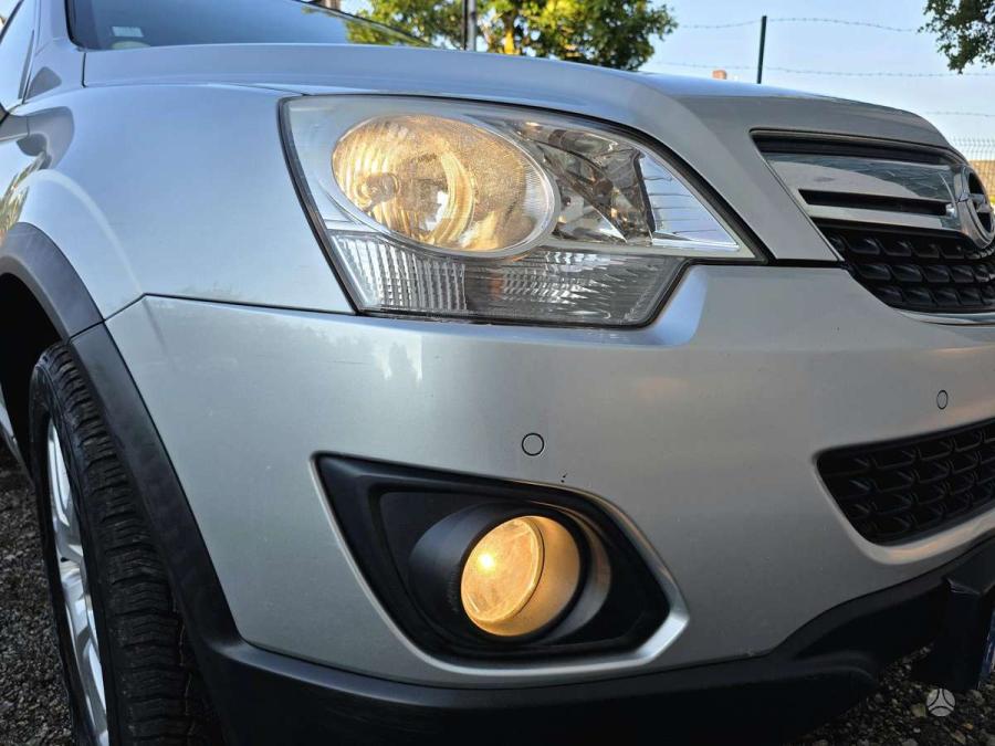 Grey Opel Antara 2011 in Siauliai, with an engine capacity of 2.23 L and mileage of 293 thousand km for 3700 €, photo 10 on AUTOMOTO.COM.LV