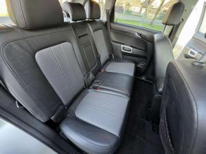 Grey Opel Antara 2011 in Siauliai, with an engine capacity of 2.23 L and mileage of 293 thousand km for 3700 €, photo 16 on AUTOMOTO.COM.LV