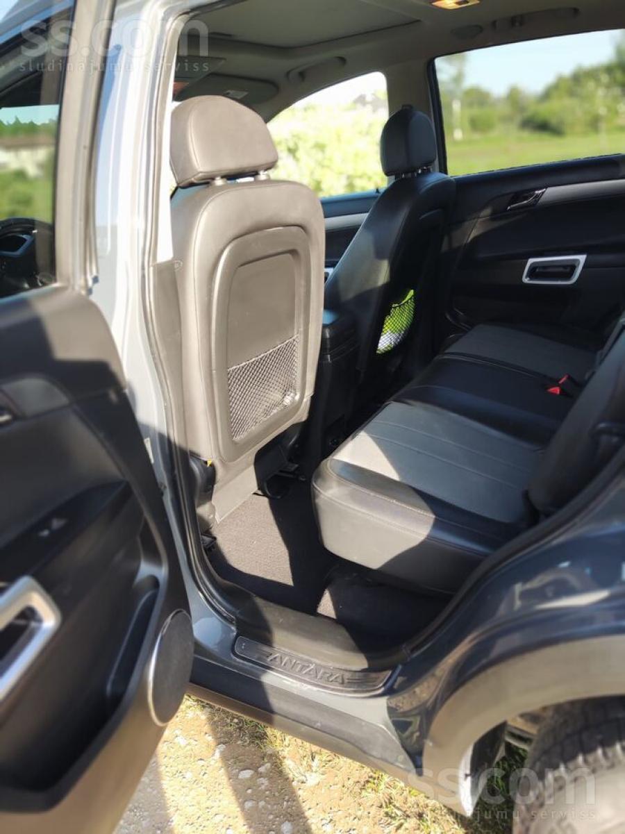Pelēks Opel Antara 2011 Rīga, ar dzinēja tilpumu 2.20 L un nobraukumu 276 tūkst. km par 3700 €, foto 7 vietnē AUTOMOTO.COM.LV