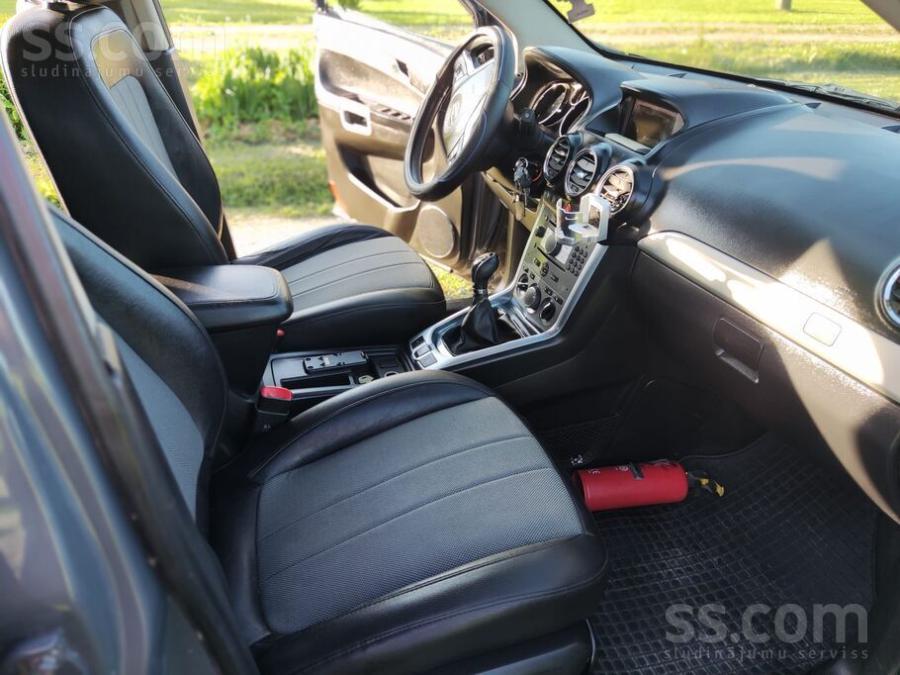 Pelēks Opel Antara 2011 Rīga, ar dzinēja tilpumu 2.20 L un nobraukumu 276 tūkst. km par 3700 €, foto 9 vietnē AUTOMOTO.COM.LV