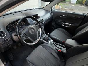 Grey Opel Antara 2011 in Siauliai, with an engine capacity of 2.23 L and mileage of 293 thousand km for 3700 €, photo 13 on AUTOMOTO.COM.LV