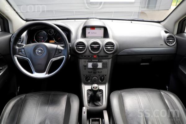 Pelēks Opel Antara 2011 Tukums, ar dzinēja tilpumu 2.00 L un nobraukumu 323 tūkst. km par 2500 €, foto 5 vietnē AUTOMOTO.COM.LV