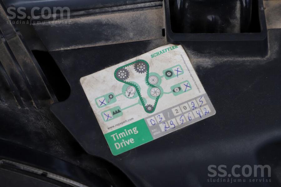 Pelēks Opel Antara 2011 Tukums, ar dzinēja tilpumu 2.00 L un nobraukumu 323 tūkst. km par 2500 €, foto 16 vietnē AUTOMOTO.COM.LV