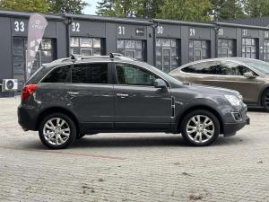 Grey Opel Antara 2011 in Siauliai, with an engine capacity of 2.23 L and mileage of 243 thousand km for 4450 €, photo 6 on AUTOMOTO.COM.LV