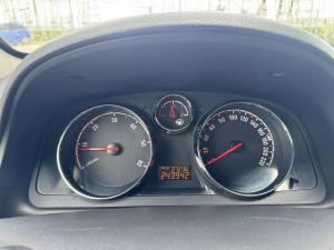 Grey Opel Antara 2011 in Siauliai, with an engine capacity of 2.23 L and mileage of 243 thousand km for 4450 €, photo 12 on AUTOMOTO.COM.LV