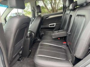 Grey Opel Antara 2011 in Siauliai, with an engine capacity of 2.23 L and mileage of 243 thousand km for 4450 €, photo 15 on AUTOMOTO.COM.LV