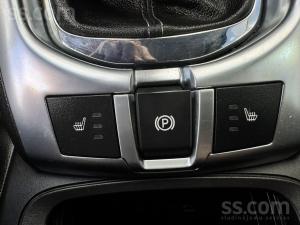 Pelēks Opel Antara 2011 Talsi, ar dzinēja tilpumu 2.20 L un nobraukumu 148 tūkst. km par 5970 €, foto 13 vietnē AUTOMOTO.COM.LV