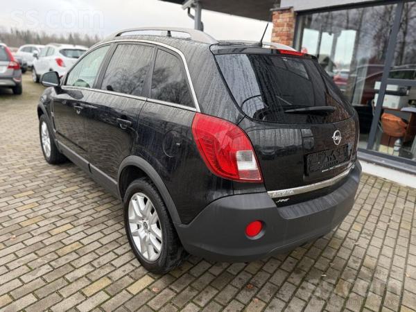 Pelēks Opel Antara 2012 Talsi, ar dzinēja tilpumu 2.20 L un nobraukumu 255 tūkst. km par 5970 €, foto 2 vietnē AUTOMOTO.COM.LV
