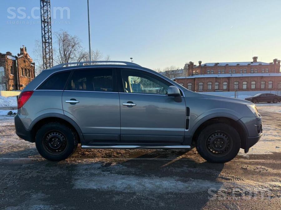 Pelēks Opel Antara 2012 Rīga, ar dzinēja tilpumu 2.20 L un nobraukumu 384 tūkst. km par 4790 €, foto 5 vietnē AUTOMOTO.COM.LV