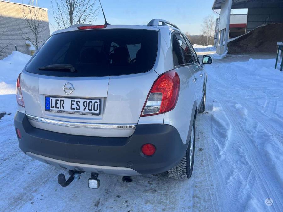 Pelēks Opel Antara 2012 Viļņa, ar dzinēja tilpumu 2.20 L un nobraukumu 147 tūkst. km par 5450 €, foto 5 vietnē AUTOMOTO.COM.LV