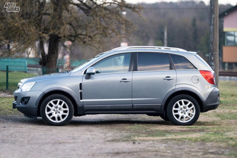 Pelēks Opel Antara 2012 Viļņa, ar dzinēja tilpumu 2.20 L un nobraukumu 257 tūkst. km par 4400 €, foto 3 vietnē AUTOMOTO.COM.LV