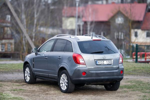 Pelēks Opel Antara 2012 Viļņa, ar dzinēja tilpumu 2.20 L un nobraukumu 257 tūkst. km par 4400 €, foto 5 vietnē AUTOMOTO.COM.LV