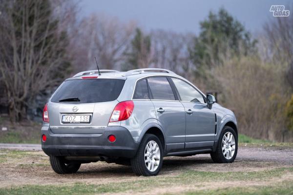 Pelēks Opel Antara 2012 Viļņa, ar dzinēja tilpumu 2.20 L un nobraukumu 257 tūkst. km par 4400 €, foto 6 vietnē AUTOMOTO.COM.LV
