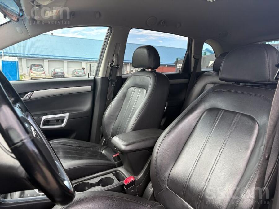 Pelēks Opel Antara 2012 Liepāja, ar dzinēja tilpumu 2.20 L un nobraukumu 211 tūkst. km par 4250 €, foto 11 vietnē AUTOMOTO.COM.LV