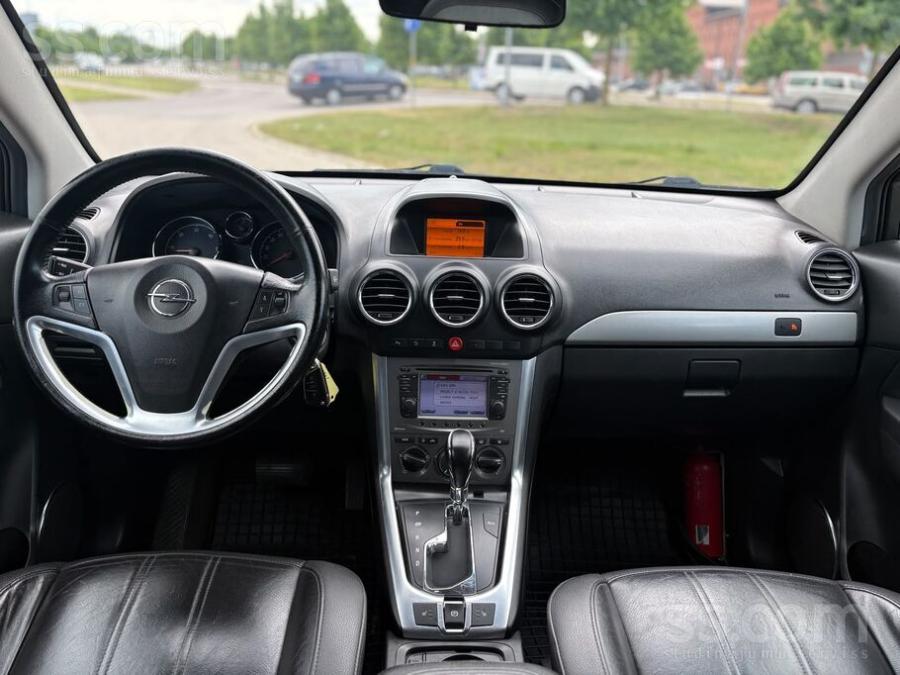 Pelēks Opel Antara 2012 Liepāja, ar dzinēja tilpumu 2.20 L un nobraukumu 211 tūkst. km par 4250 €, foto 15 vietnē AUTOMOTO.COM.LV