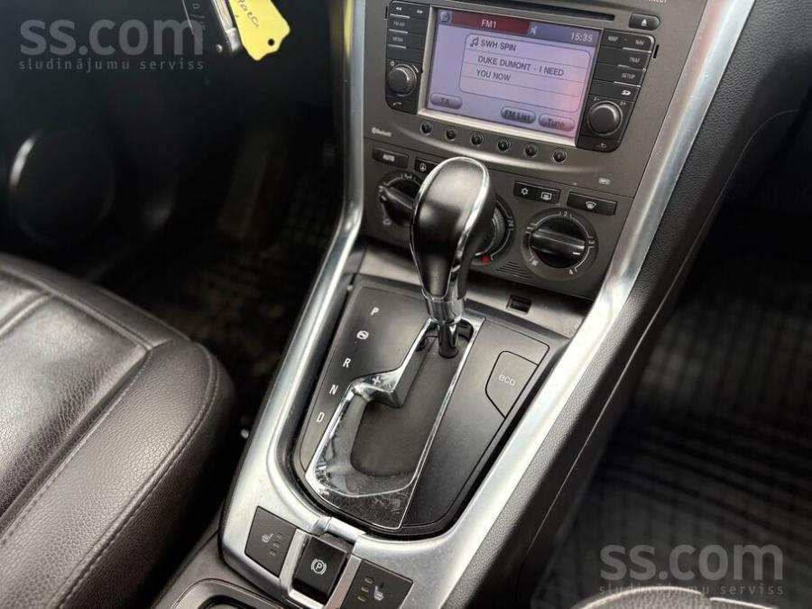 Pelēks Opel Antara 2012 Liepāja, ar dzinēja tilpumu 2.20 L un nobraukumu 211 tūkst. km par 4250 €, foto 16 vietnē AUTOMOTO.COM.LV