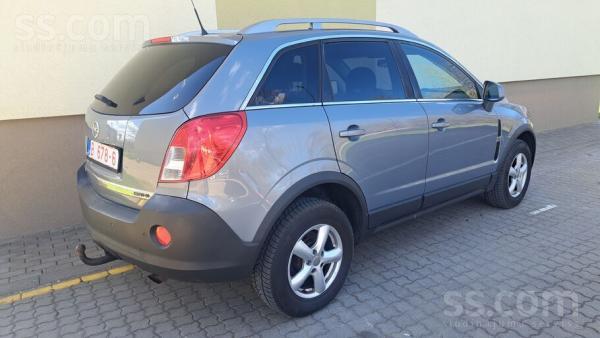 Grey Opel Antara 2012 in Ogre, with an engine capacity of 2.20 L and mileage of 224 thousand km for 4850 €, photo 4 on AUTOMOTO.COM.LV