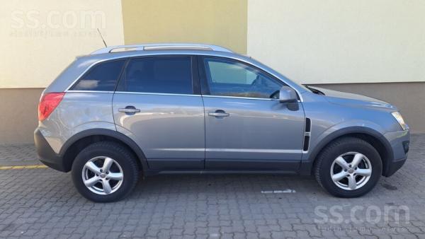 Grey Opel Antara 2012 in Ogre, with an engine capacity of 2.20 L and mileage of 224 thousand km for 4850 €, photo 6 on AUTOMOTO.COM.LV