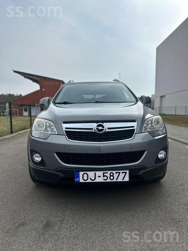 Grey Opel Antara 2012 in Jekabpils, with an engine capacity of 2.20 L and mileage of 160 thousand km for 6300 €, photo 8 on AUTOMOTO.COM.LV