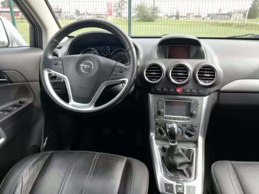 Grey Opel Antara 2012 in Saldus, with an engine capacity of 2.20 L and mileage of 228 thousand km for 7690 €, photo 10 on AUTOMOTO.COM.LV