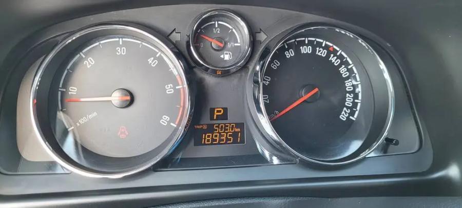 Pelēks Opel Antara 2012 Rīga, ar dzinēja tilpumu 2.20 L un nobraukumu 189 tūkst. km par 8500 €, foto 14 vietnē AUTOMOTO.COM.LV