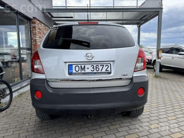 Pelēks Opel Antara 2012 Talsi, ar dzinēja tilpumu 2.20 L un nobraukumu 206 tūkst. km par 6150 €, foto 5 vietnē AUTOMOTO.COM.LV