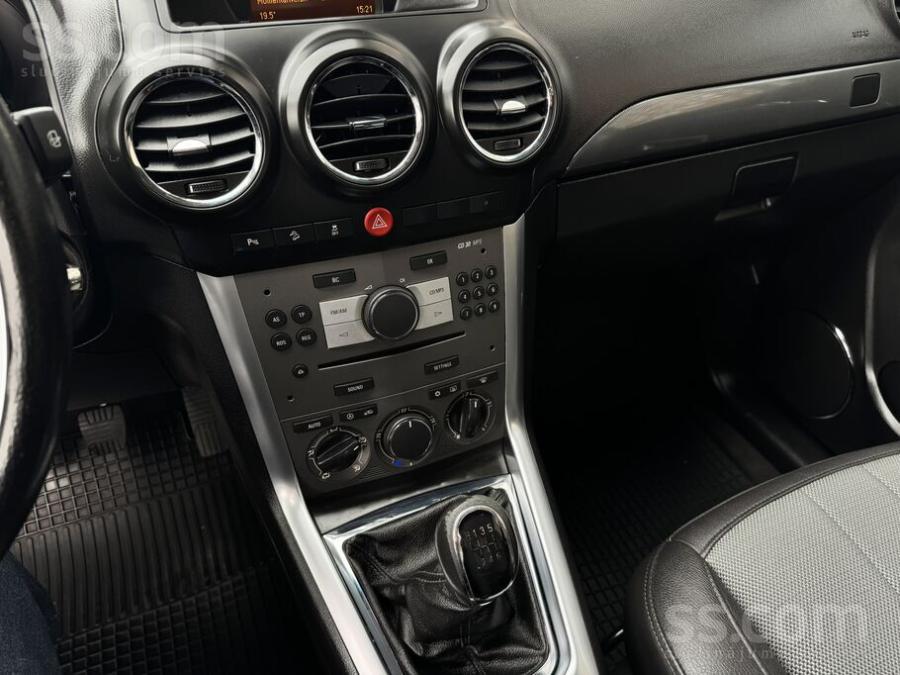 Pelēks Opel Antara 2012 Talsi, ar dzinēja tilpumu 2.20 L un nobraukumu 206 tūkst. km par 6150 €, foto 11 vietnē AUTOMOTO.COM.LV