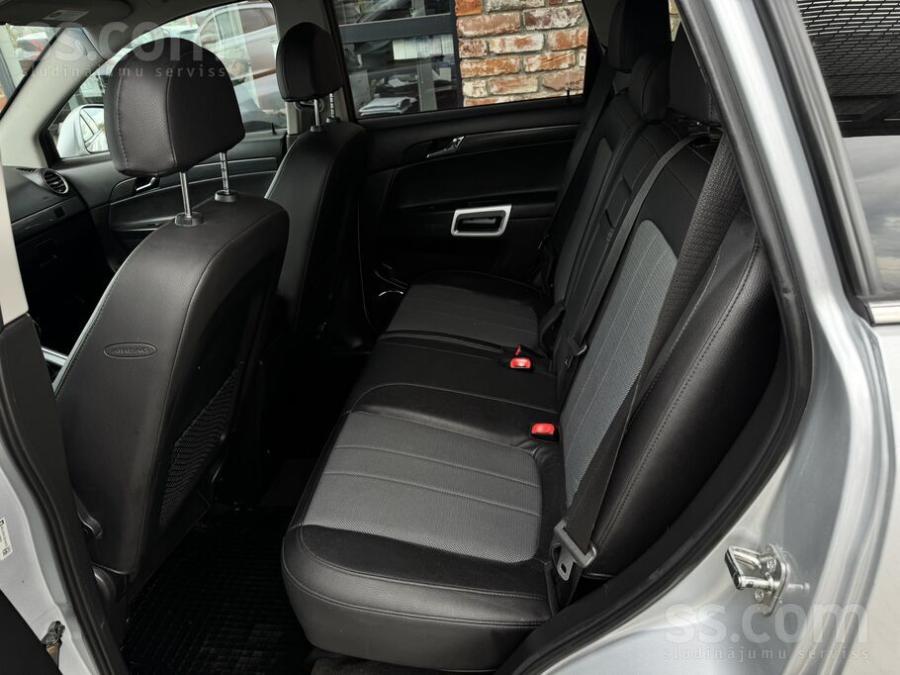 Pelēks Opel Antara 2012 Talsi, ar dzinēja tilpumu 2.20 L un nobraukumu 206 tūkst. km par 6150 €, foto 12 vietnē AUTOMOTO.COM.LV