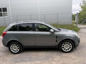 Grey Opel Antara 2012 in Vilnius, with an engine capacity of 2.23 L and mileage of 257 thousand km for 3500 €, photo 5 on AUTOMOTO.COM.LV