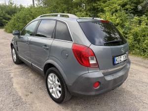 Grey Opel Antara 2012 in Vilnius, with an engine capacity of 2.23 L and mileage of 257 thousand km for 3500 €, photo 7 on AUTOMOTO.COM.LV