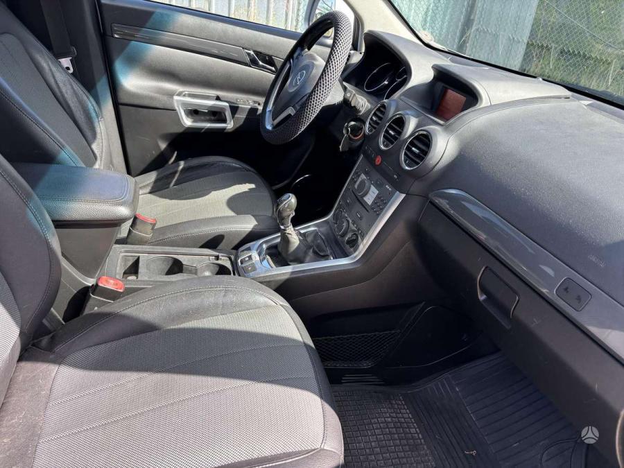 Pelēks Opel Antara 2012 Utena, ar dzinēja tilpumu 2.20 L un nobraukumu 234 tūkst. km par 4250 €, foto 15 vietnē AUTOMOTO.COM.LV