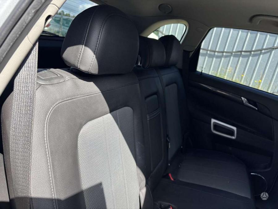 Pelēks Opel Antara 2012 Utena, ar dzinēja tilpumu 2.20 L un nobraukumu 234 tūkst. km par 4250 €, foto 20 vietnē AUTOMOTO.COM.LV