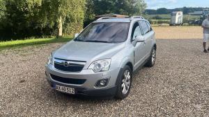 Grey Opel Antara 2012 in Panevezys, with an engine capacity of 2.23 L and mileage of 332 thousand km for 4250 €, photo 3 on AUTOMOTO.COM.LV