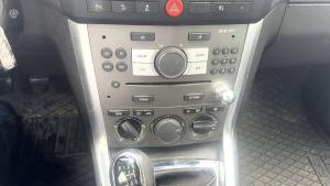 Grey Opel Antara 2012 in Panevezys, with an engine capacity of 2.23 L and mileage of 332 thousand km for 4250 €, photo 12 on AUTOMOTO.COM.LV