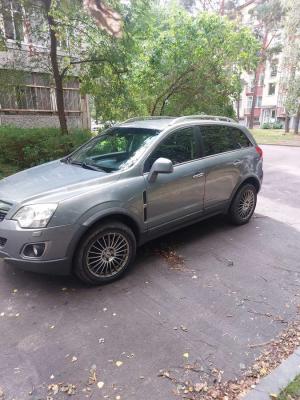 Grey Opel Antara 2012 in Vilnius, with an engine capacity of 2.23 L and mileage of 247 thousand km for 4500 €, photo 3 on AUTOMOTO.COM.LV