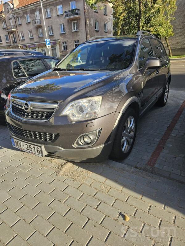 Grey Opel Antara 2012 in Jekabpils, with an engine capacity of 2.20 L and mileage of 315 thousand km for 5500 €, photo 1 on AUTOMOTO.COM.LV
