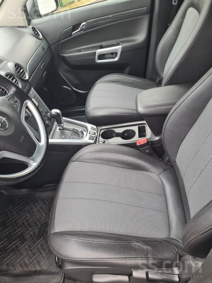 Grey Opel Antara 2013 in Ludza, with an engine capacity of 2.20 L and mileage of 0 thousand km for 5900 €, photo 9 on AUTOMOTO.COM.LV