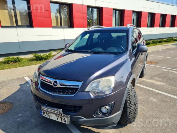 Grey Opel Antara 2013 in Bauska, with an engine capacity of 2.20 L and mileage of 226 thousand km for 3999 €, photo 1 on AUTOMOTO.COM.LV