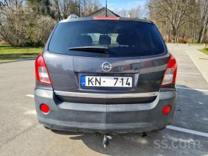 Grey Opel Antara 2013 in Bauska, with an engine capacity of 2.20 L and mileage of 226 thousand km for 3999 €, photo 4 on AUTOMOTO.COM.LV