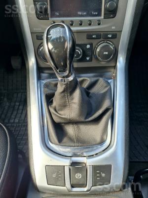 Grey Opel Antara 2013 in Bauska, with an engine capacity of 2.20 L and mileage of 226 thousand km for 3999 €, photo 11 on AUTOMOTO.COM.LV