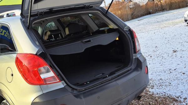Pelēks Opel Antara 2013 Rīga, ar dzinēja tilpumu 2.20 L un nobraukumu 256 tūkst. km par 6590 €, foto 4 vietnē AUTOMOTO.COM.LV