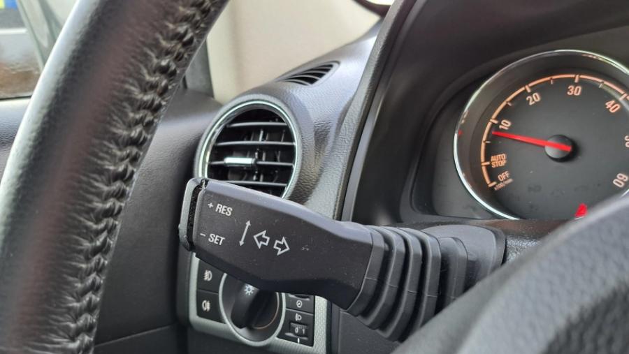 Pelēks Opel Antara 2013 Rīga, ar dzinēja tilpumu 2.20 L un nobraukumu 256 tūkst. km par 6590 €, foto 15 vietnē AUTOMOTO.COM.LV