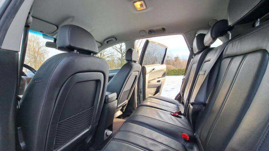 Pelēks Opel Antara 2013 Rīga, ar dzinēja tilpumu 2.20 L un nobraukumu 256 tūkst. km par 6590 €, foto 39 vietnē AUTOMOTO.COM.LV